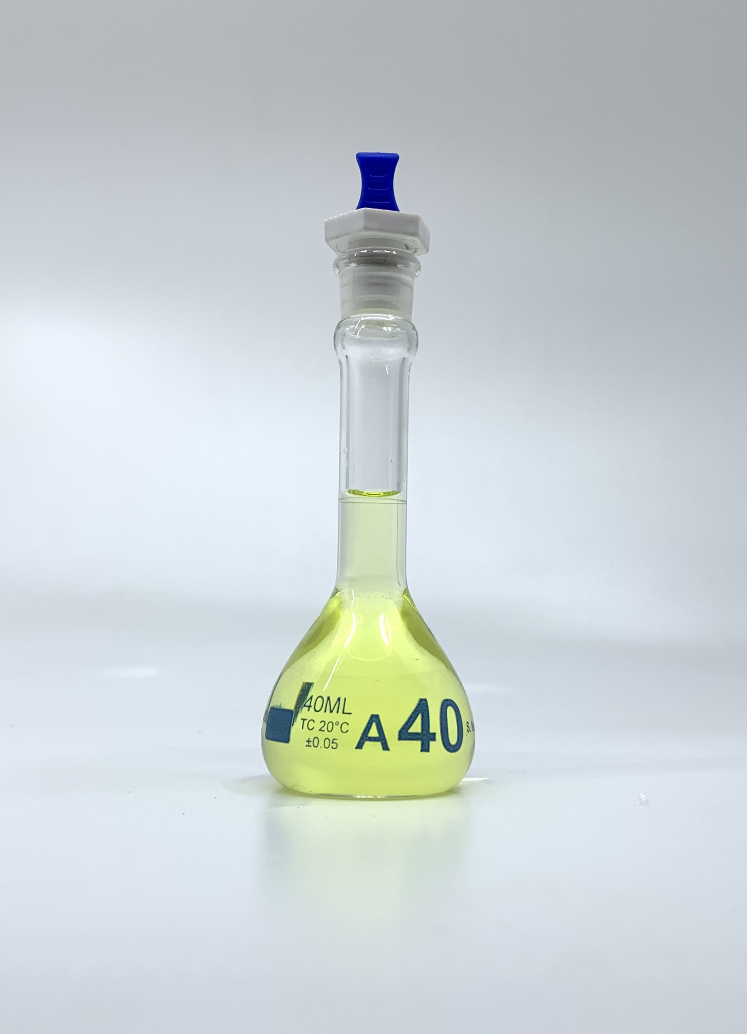 Buy Online – Volumetric Flask, 40mL, Serialized and Certified, Heavy ...